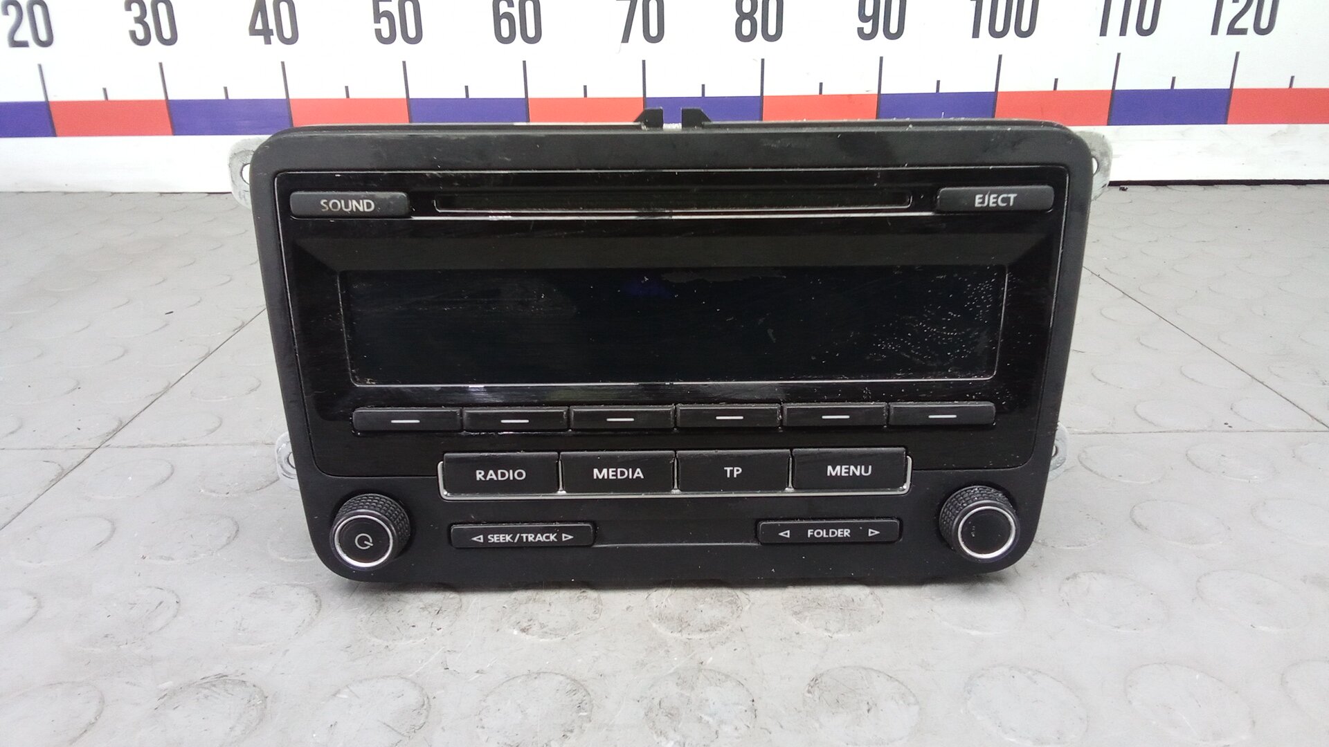 Магнитола VOLKSWAGEN JETTA 6