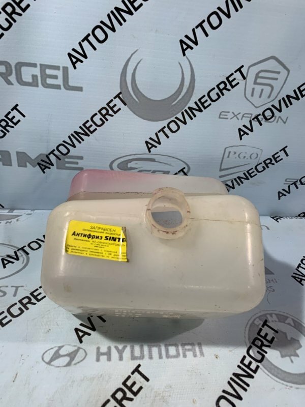 Бачок расширительный Лада Нива 2121 2020 (б/у) Б/У с пробегом