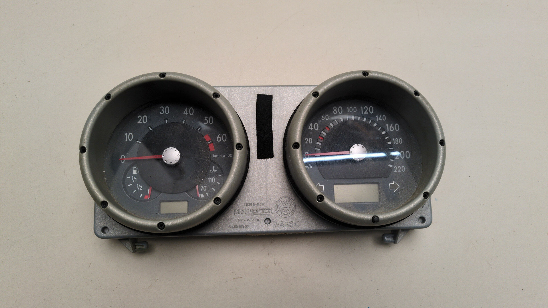 Приборная панель Volkswagen Polo Б/У