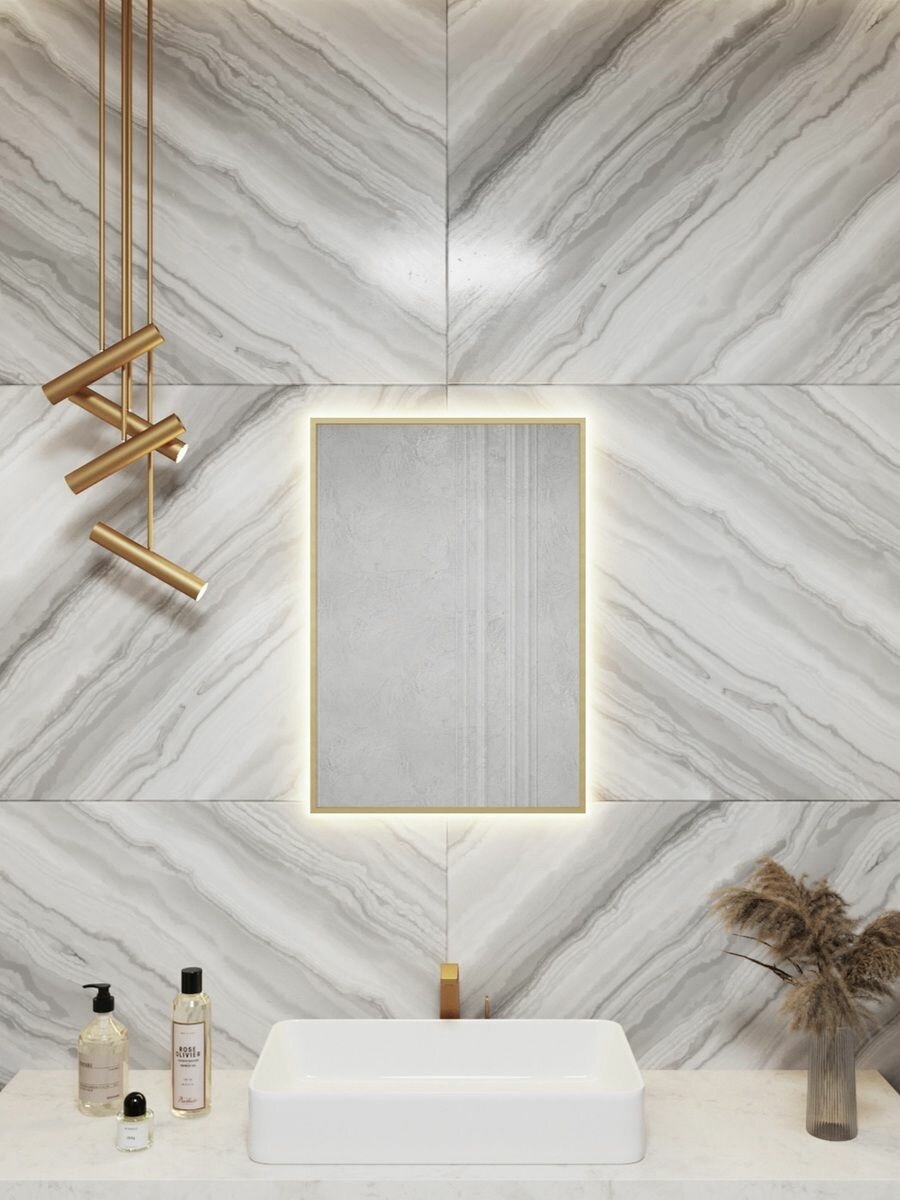 Зеркало в ванную 60х40 см. золото с подсветкой. Свет: Нейтральный белый 4500К. В алюминиевой раме настенное BLX MIRROR