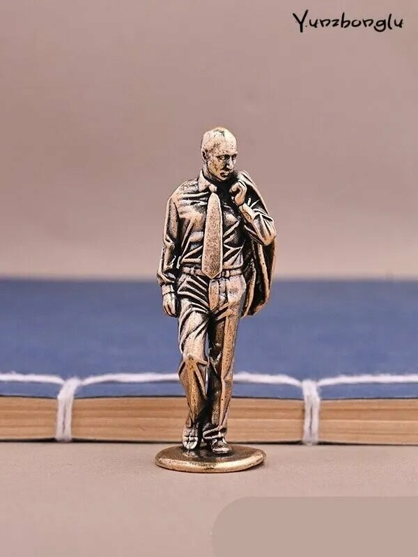 Yunzhonglu Сувенирная Путин （55）, высота 5.69 см, длина 2 см