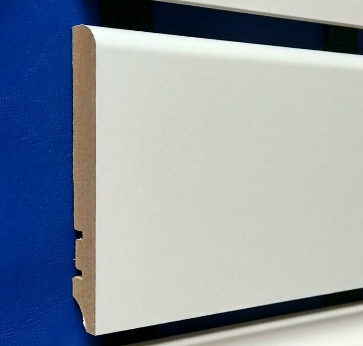 Плинтус МДФ Hannahholz Белый 100/402, 1 шт.