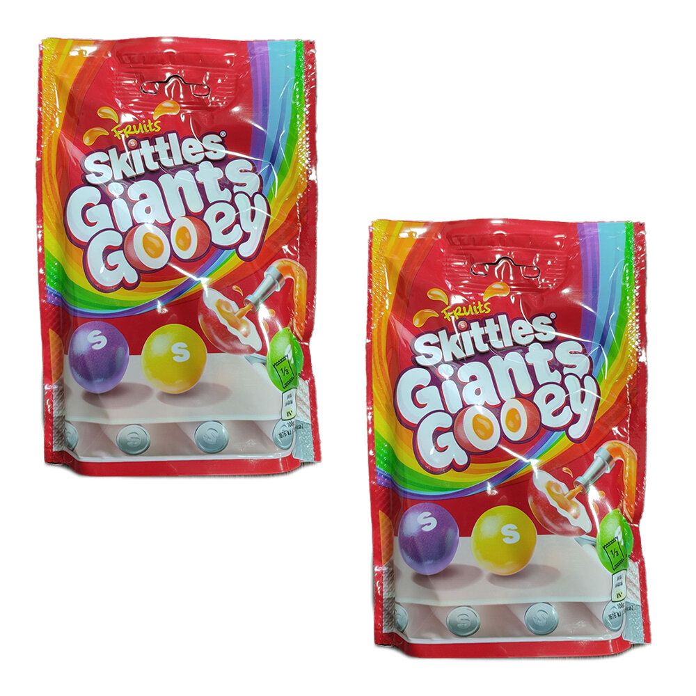Драже Skittles Giants Gooey Fruits (Скитлс Гиганты Гуи) с жидкой начинкой внутри, 2 шт. по 125 грамм