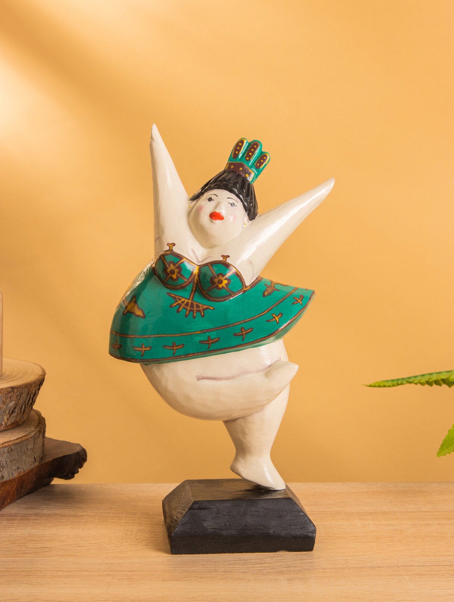 Фигурка на подставке «Балерина», 14×8×25 см, дерево, зелёная