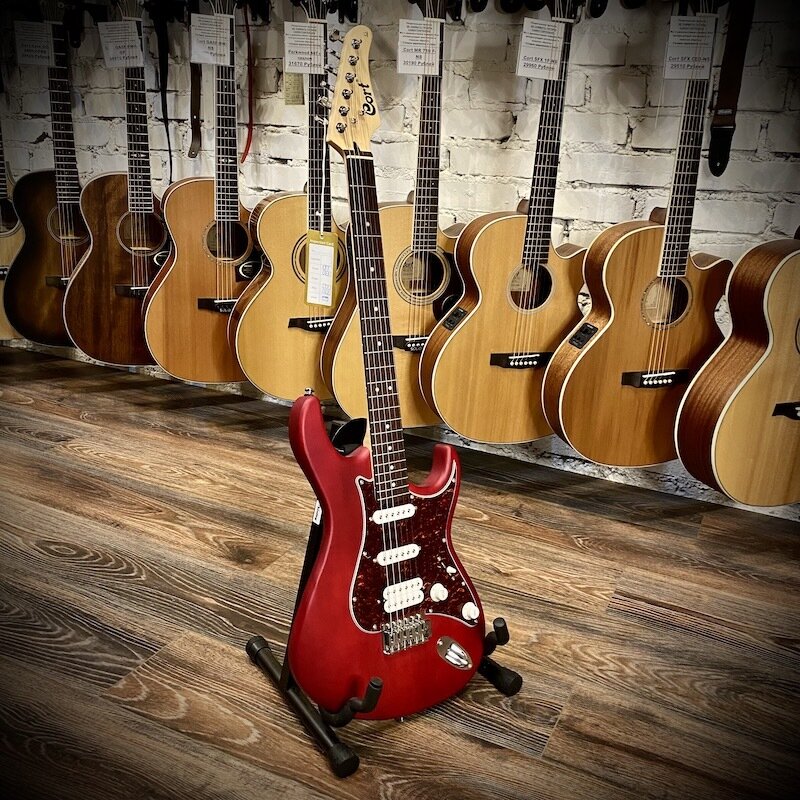 Электрогитара Cort G110-OPBC G Series Красная