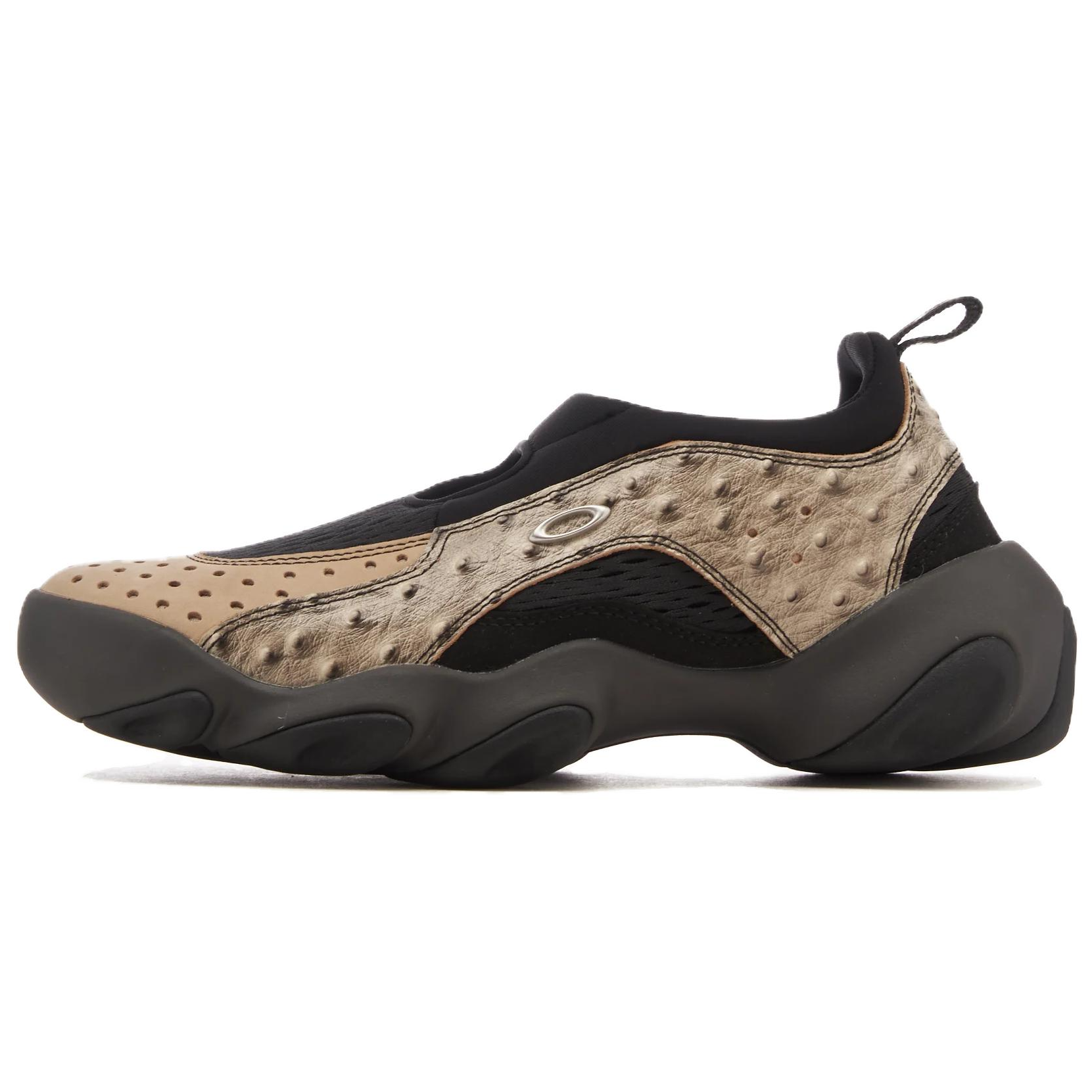 Кроссовки Factory Team