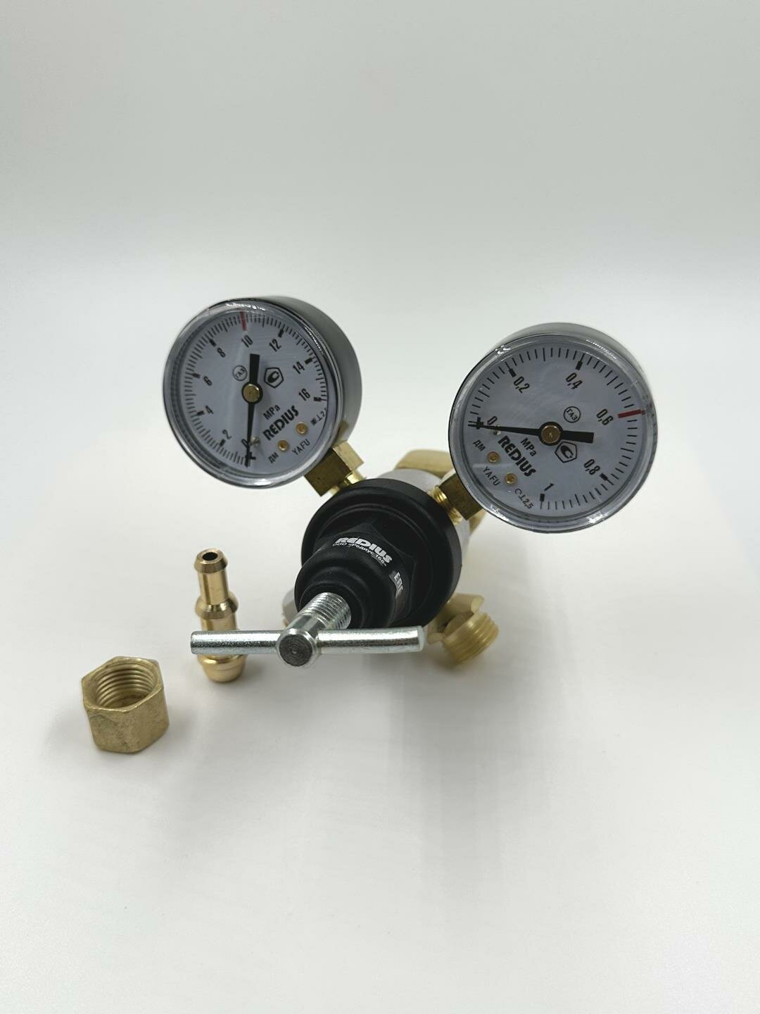 УР-6-6 Редуктор углекислотный (1 шт)