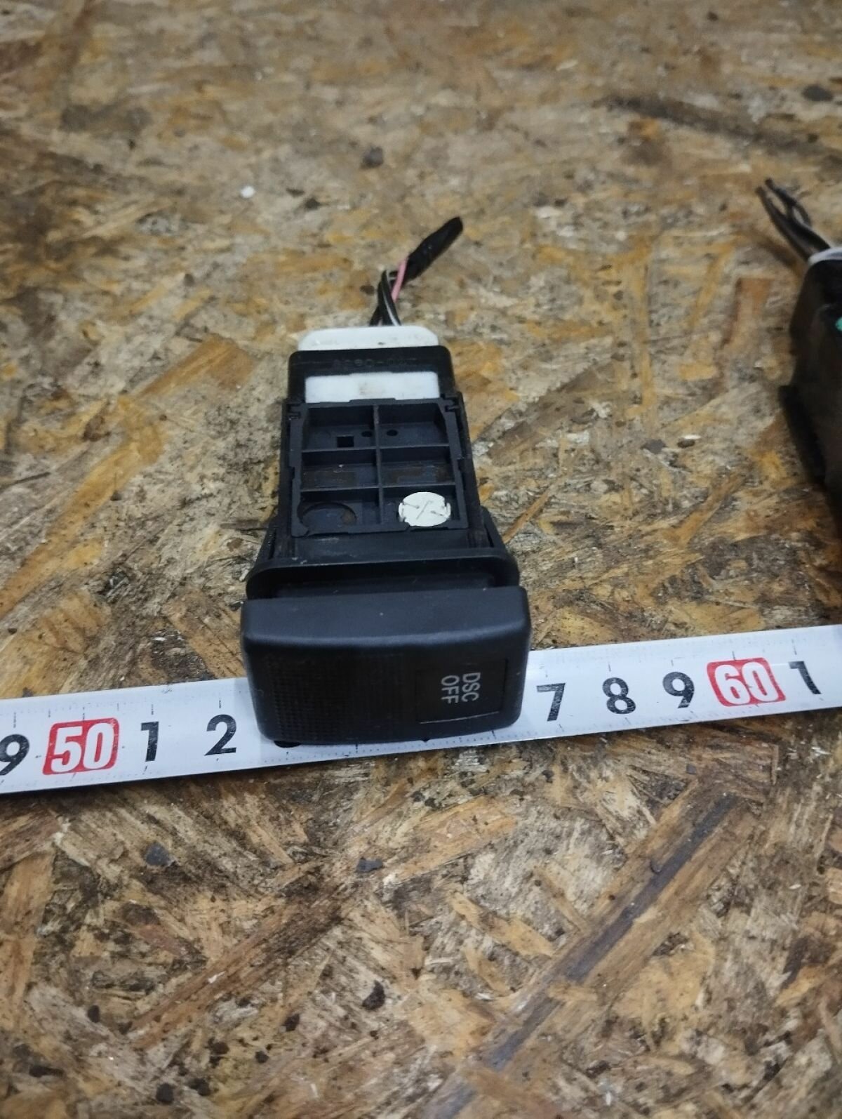 Кнопка антипробуксовочной системы Mazda 6 GG Б/У с пробегом