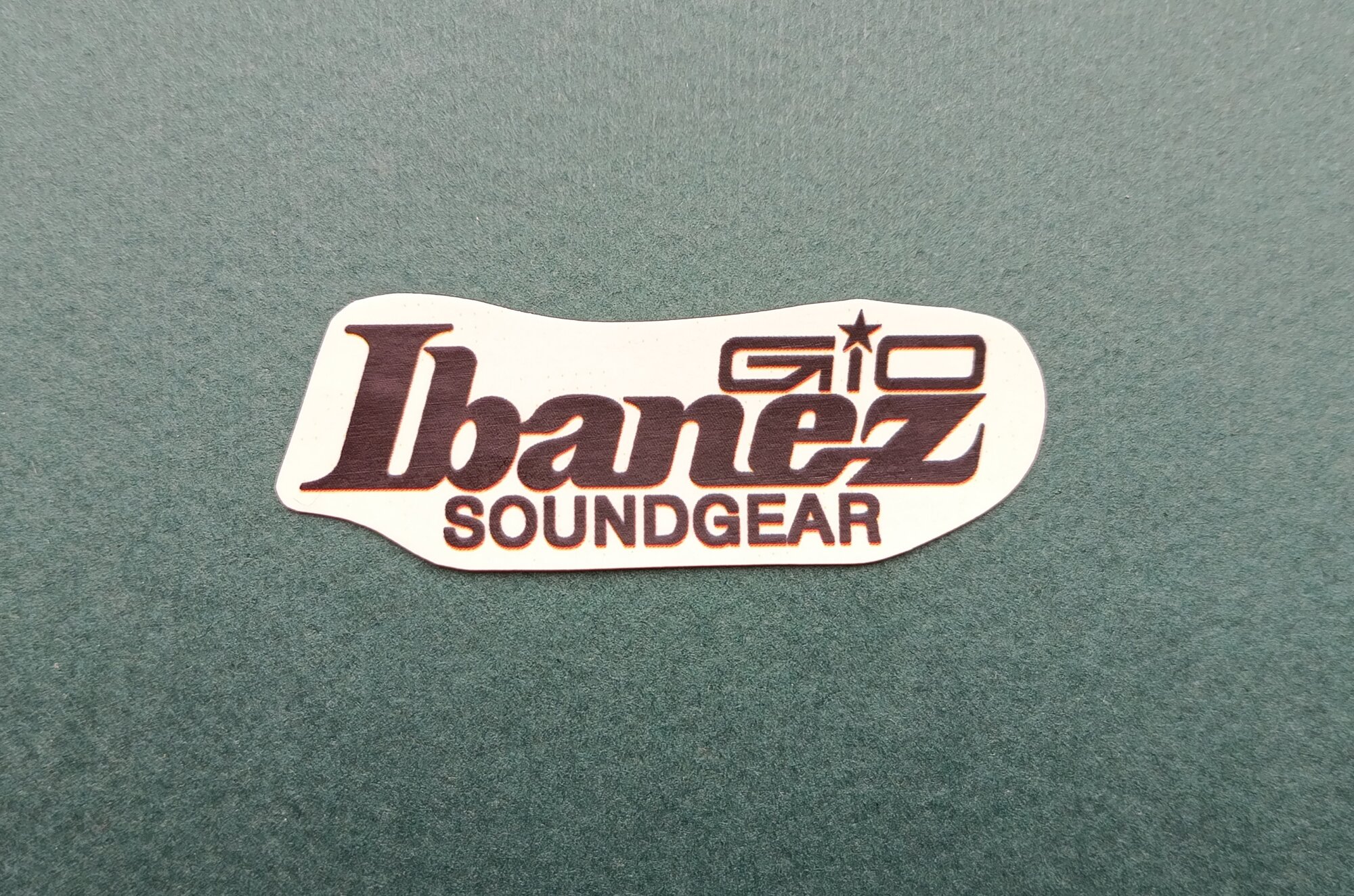 Деколь (водный перевод) серийный номер на голову грифа электрогитары Ibanez Gio Soundgear.