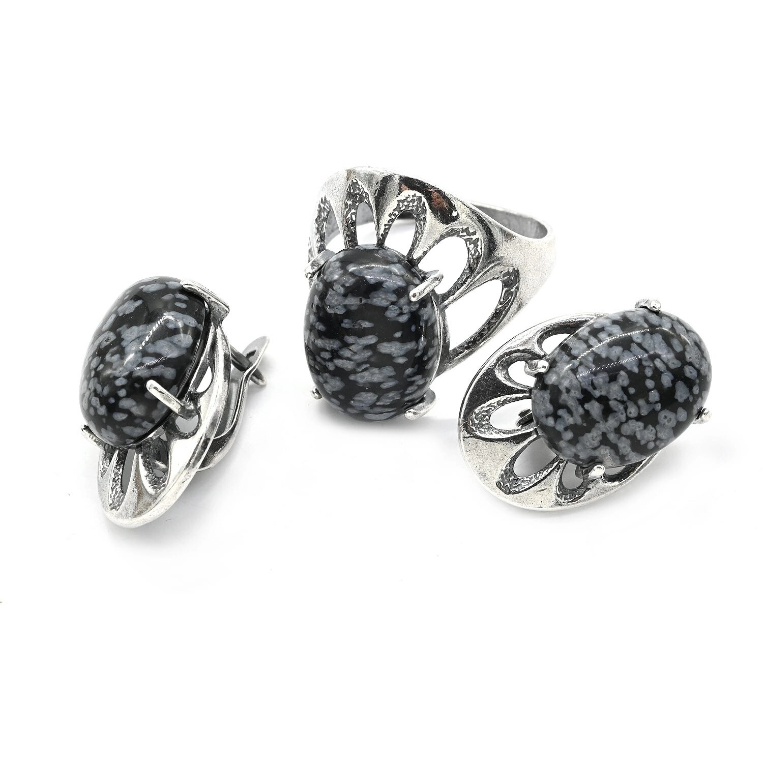 Комплект бижутерии: кольцо, обсидиан