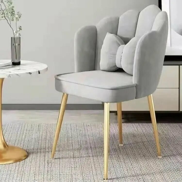 Кресло-лепесток, комфортное