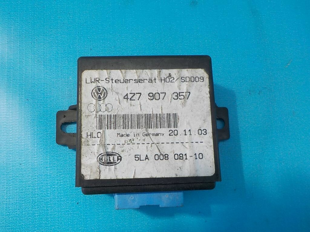 Блок управления регулировки фар Audi A4 (B6) 2000-2004 4Z7907357 - Б/У