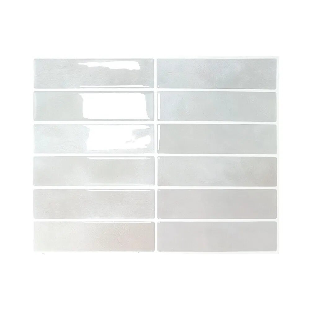 Стеновая панель для ванной и кухни белого цвета глянцевая реечная