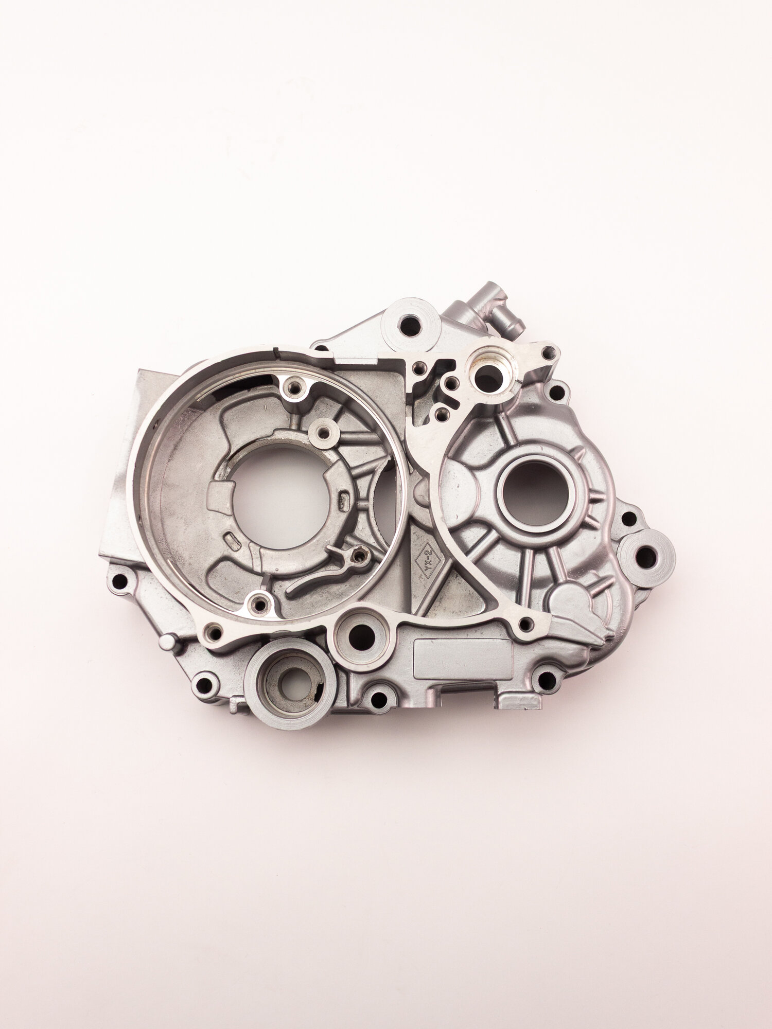 Картер двигателя YX150-160 левая часть (новый тип) для питбайка и кросс эндуро мотоцикла