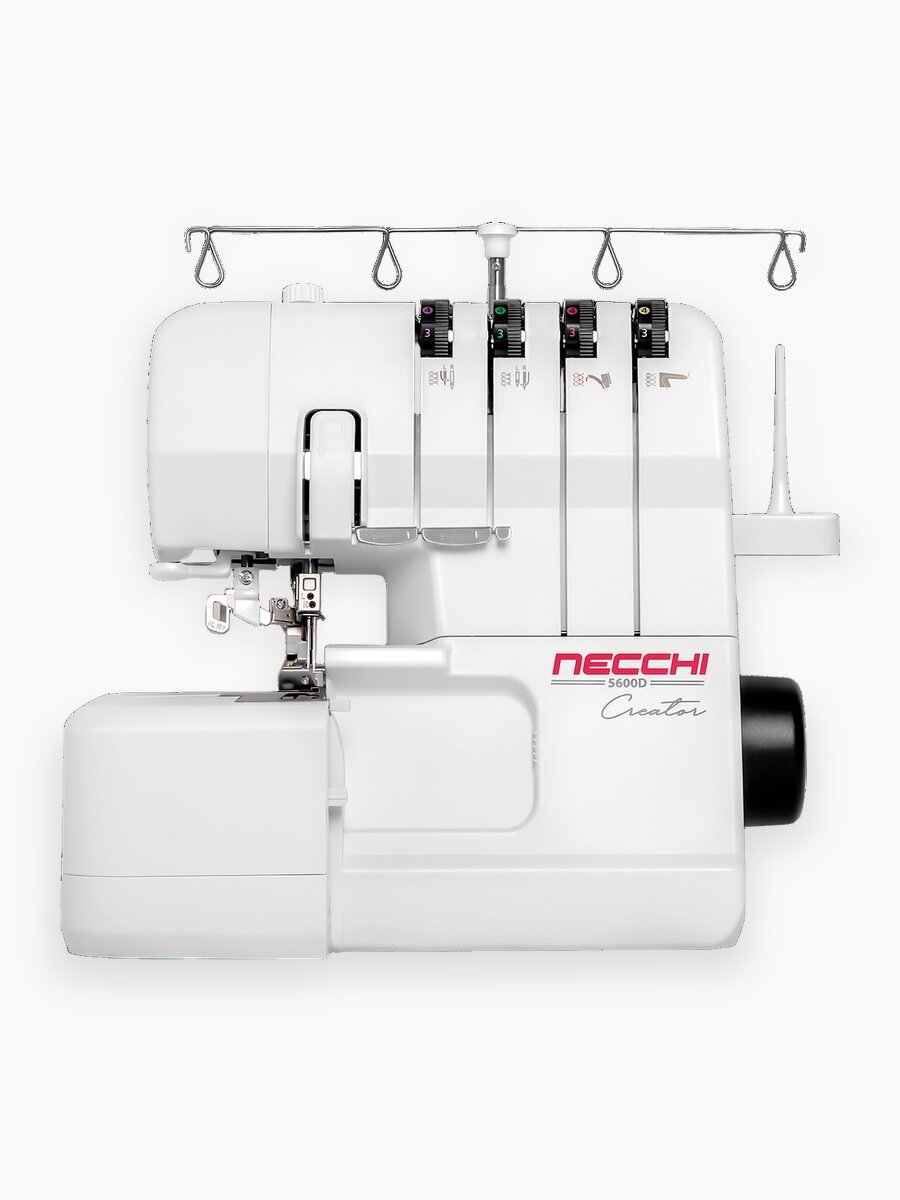 Оверлок Necchi 5600D, 2,3,4-х ниточный, съемная рукавная платформа, нитевдеватель, регулятор давления на лапку.