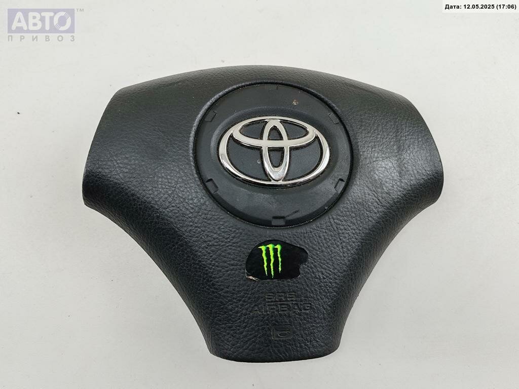 Подушка безопасности (Airbag) водителя Toyota Corolla Verso