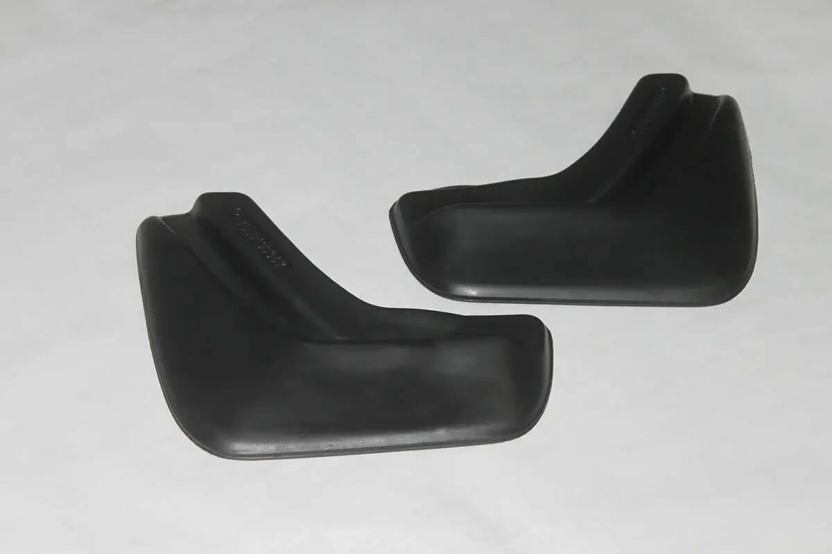 Брызговики задние "L.LOCKER" Nissan Tiida (2015-2025)