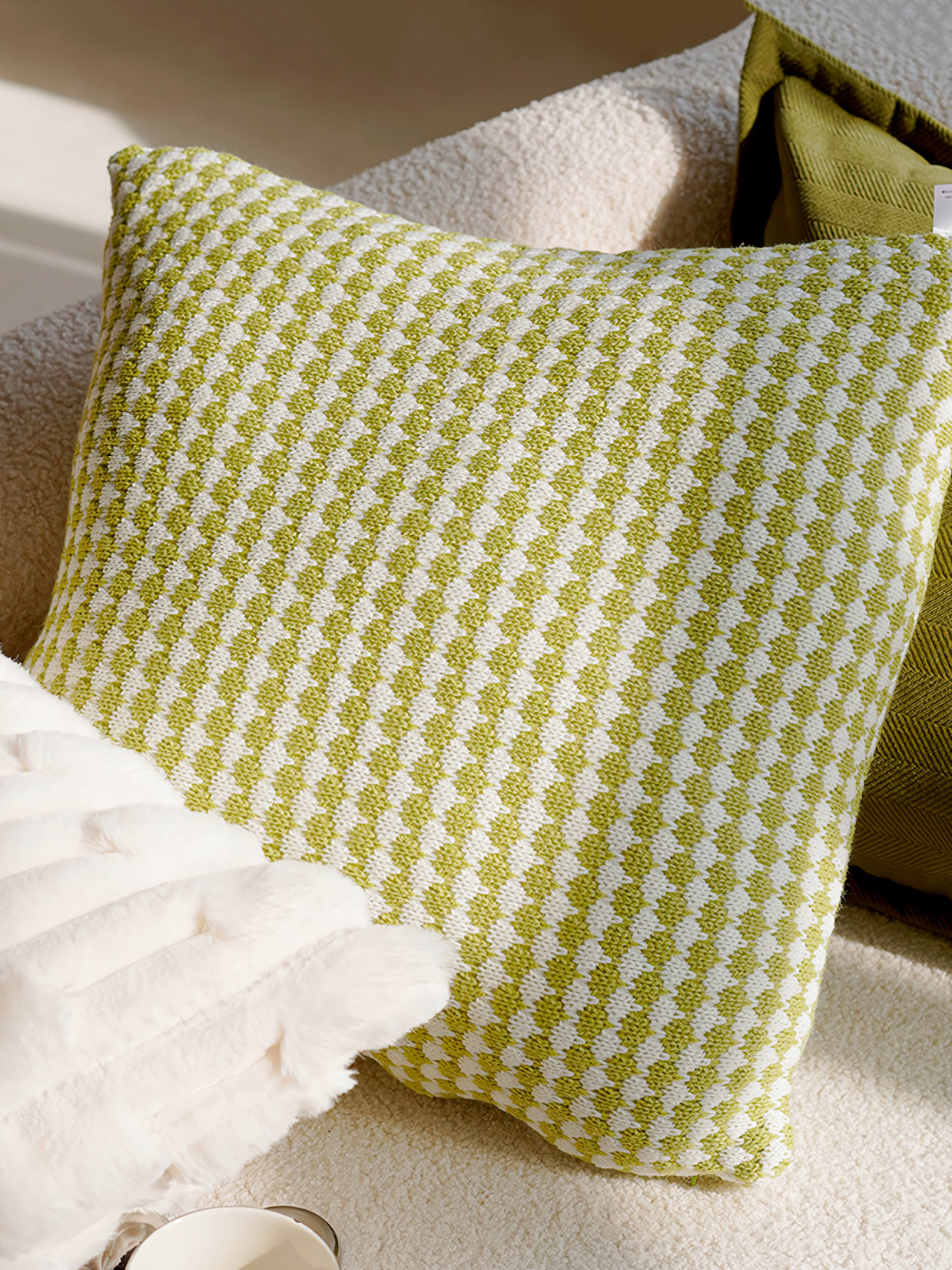 Декоративная подушка, квадратная, зеленый/белый, вязаная, 45x45 см