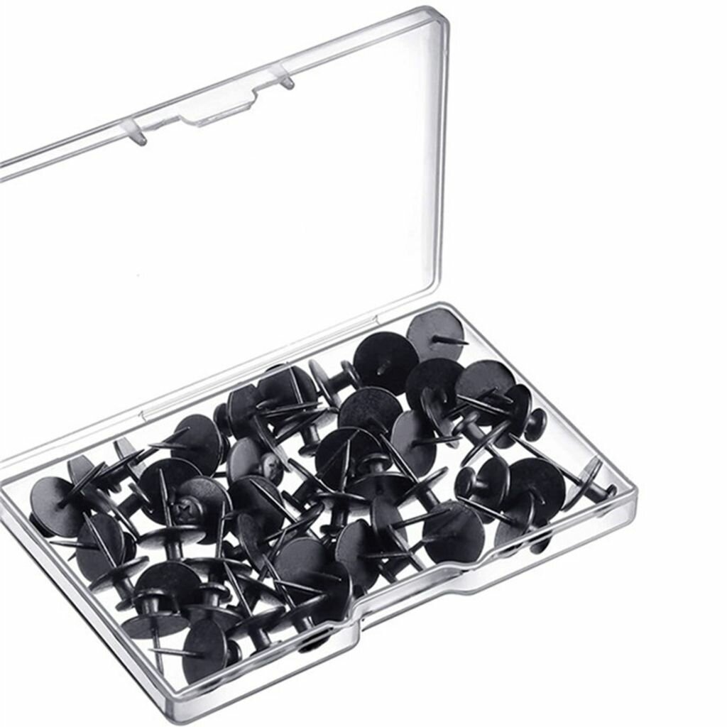 1 коробка металлических черных двуглавых кнопок