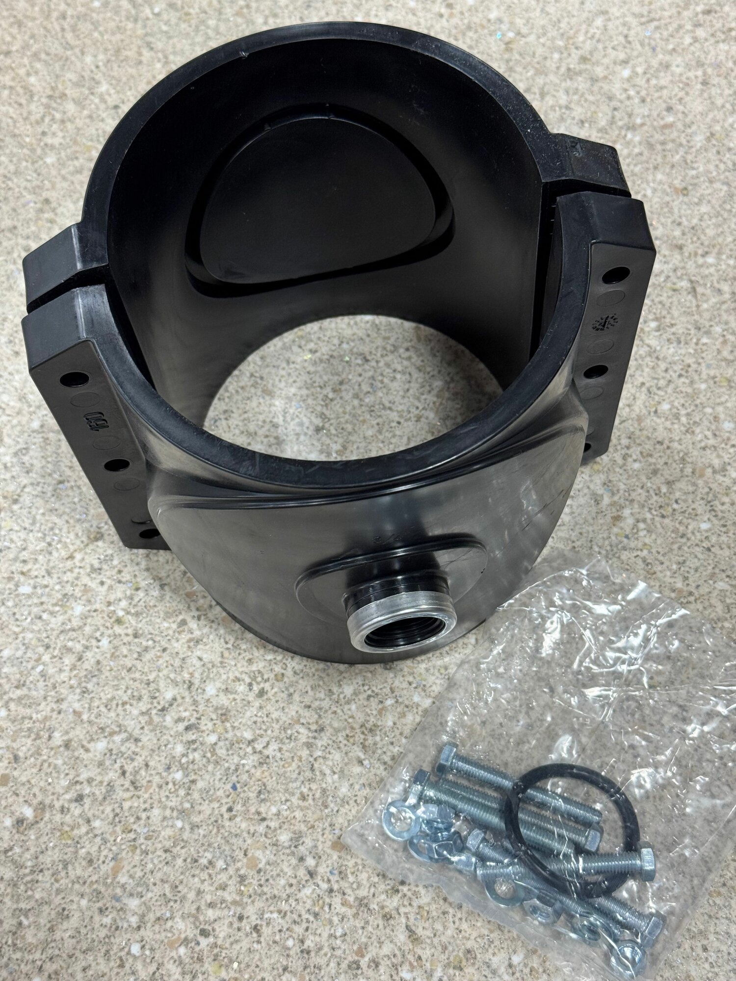 Седло врезное Unidelta 160х3/4" (хомут-врезка)