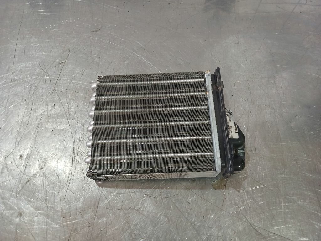 Радиатор отопителя Renault Logan 2005-2014