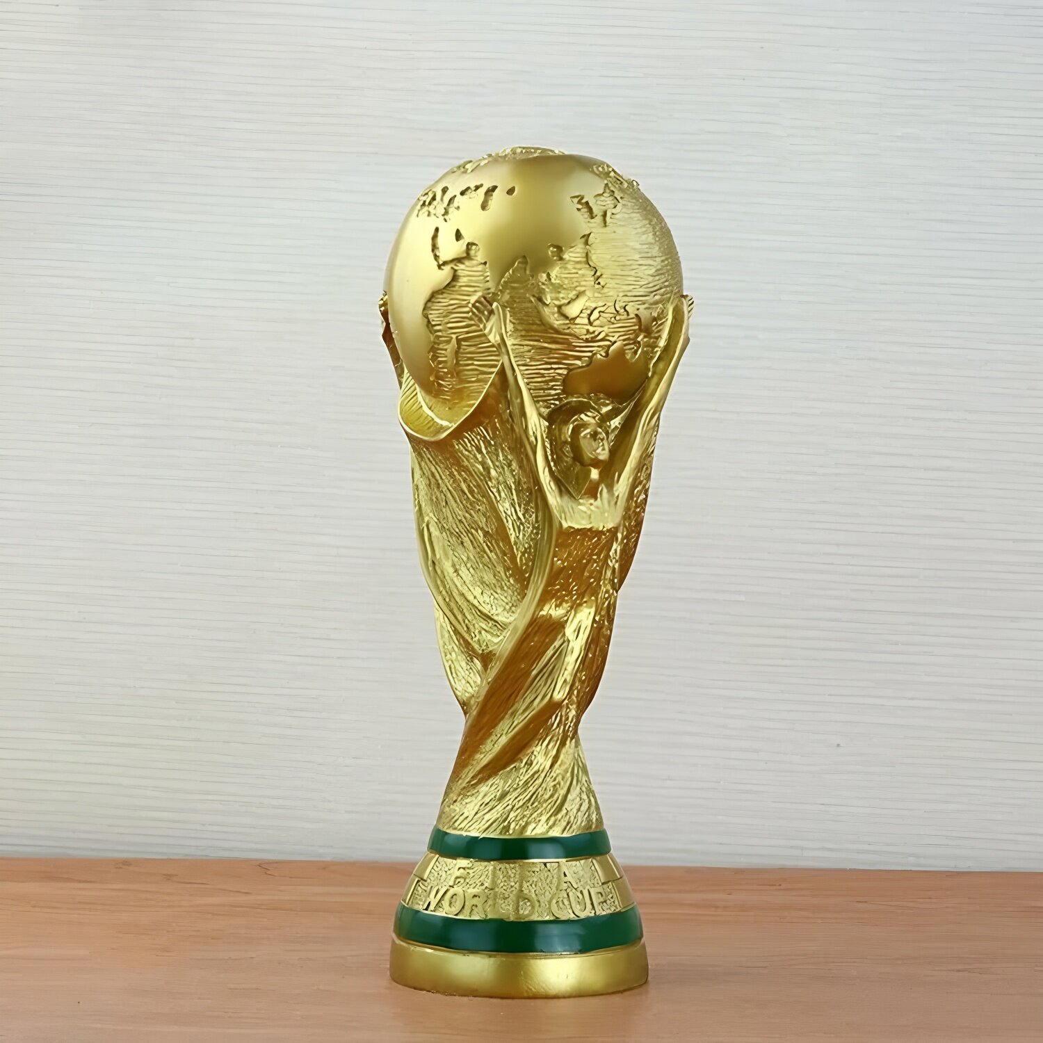 Кубок "Приз футбол, кубок Мира по футболу", желтый, 21x13x21 см