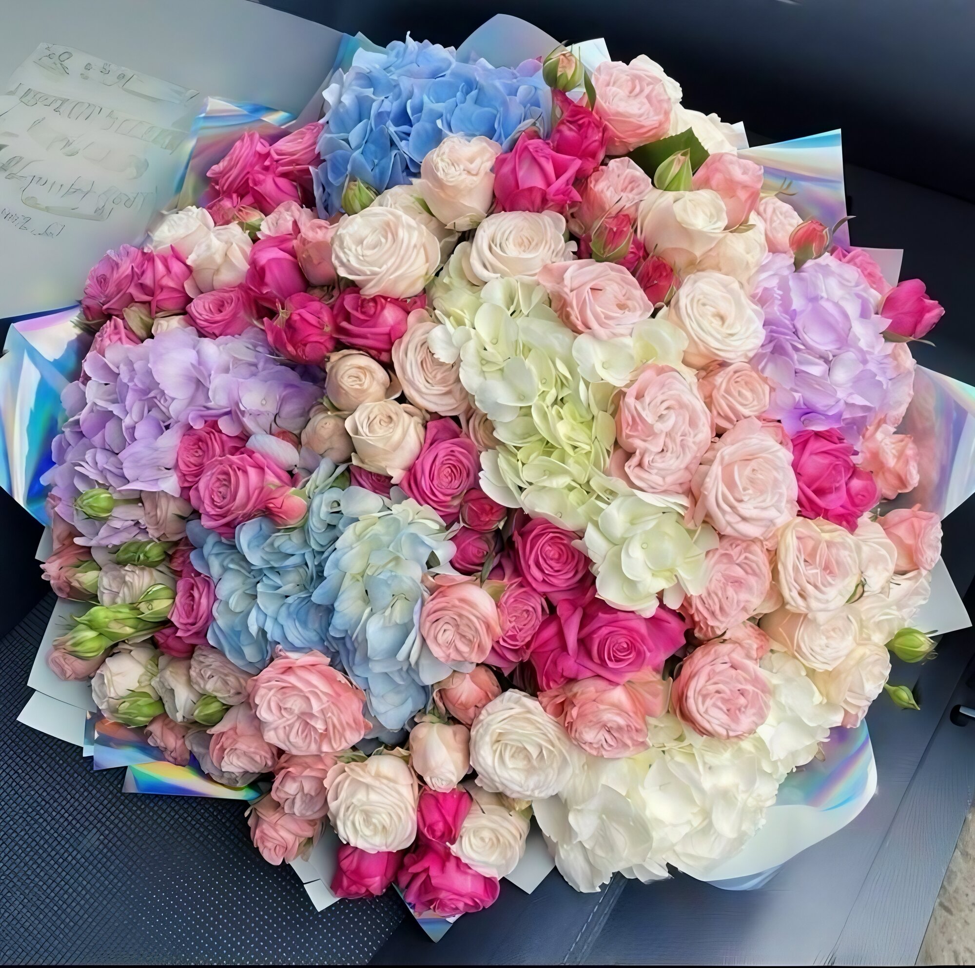 Большой букет из гортензий, роз, красивый букет цветов, шикарный, премиум букет