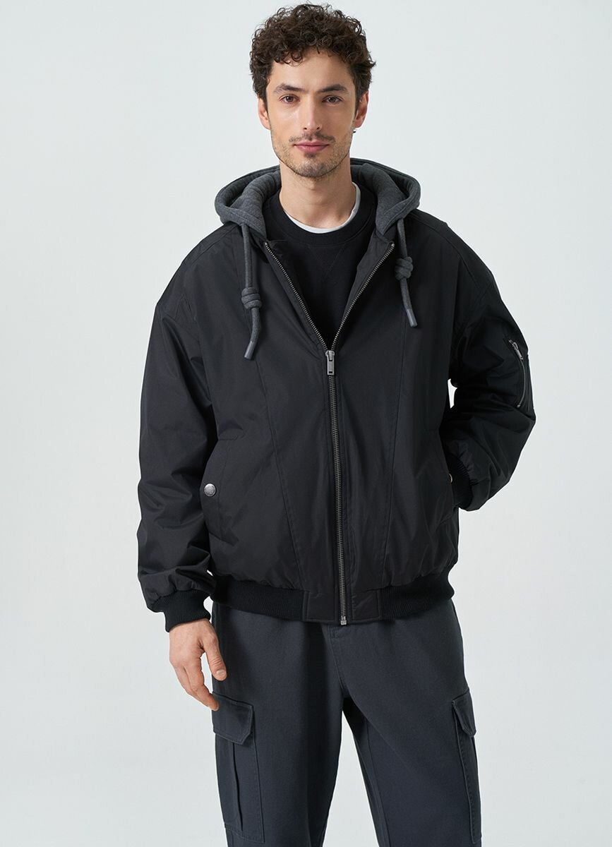 Бомбер Весна-лето 2026