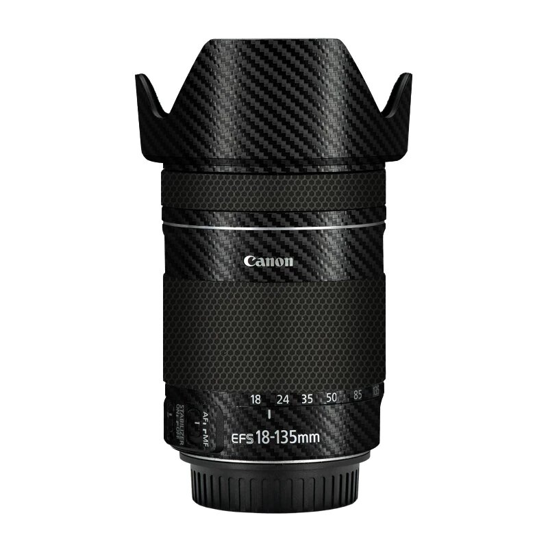 Защитная пленка для объектива Canon EF-S 18-135mm f/3.5-5.6 IS с матовым 3M клеем и рисунком углеродного волокна