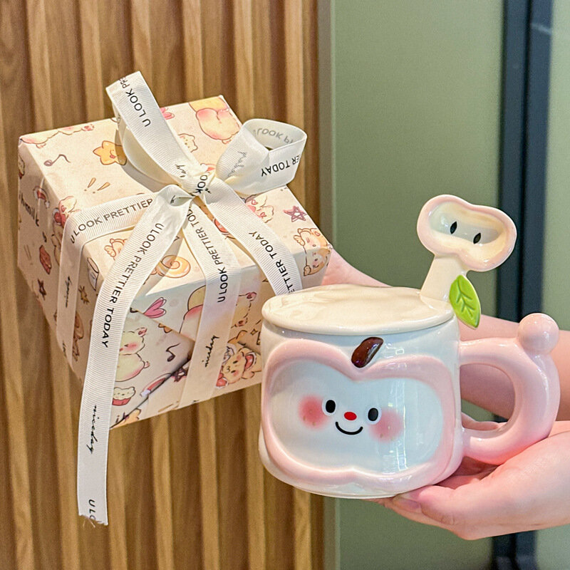 Симпатичная керамическая кружка с ручной росписью в виде яблока, с крышкой и ложкой, подходит для мужчин и женщин, офисная кофейная кружка, подарок на день рождения.