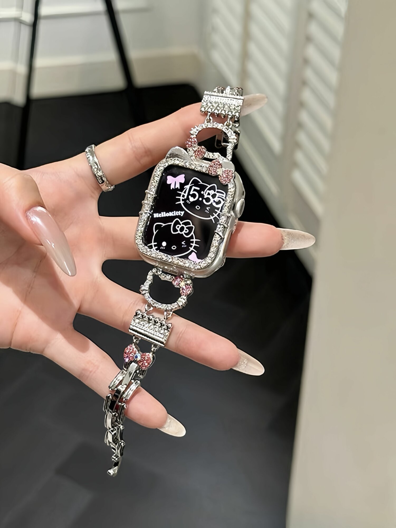 Металлический ремешок с кристаллами для Apple Watch Series 4-6 и SE 1-3 44 мм, Противоударный чехол защитным бампером со стразами, Hello Kitty