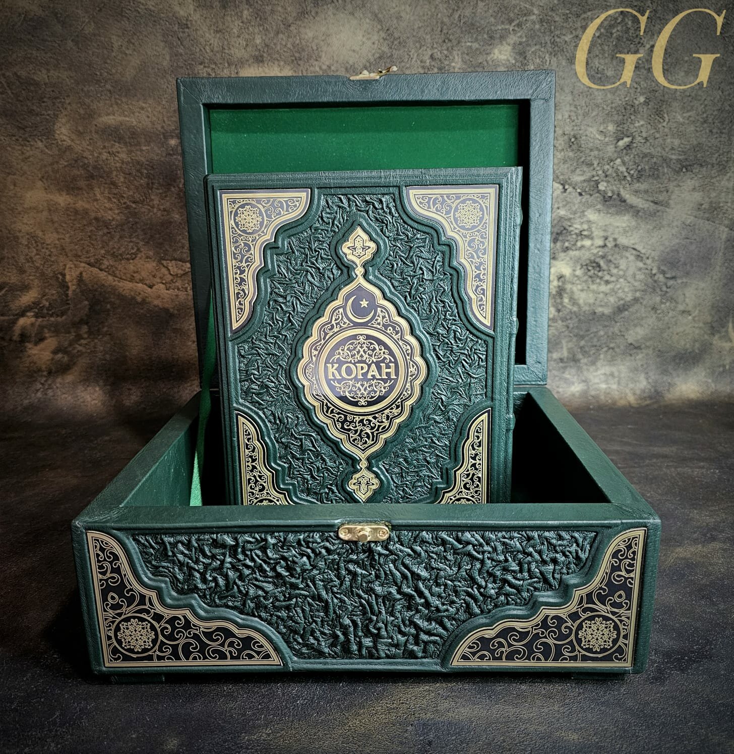 Коран в шкатулке ручная работа, натуральная кожа