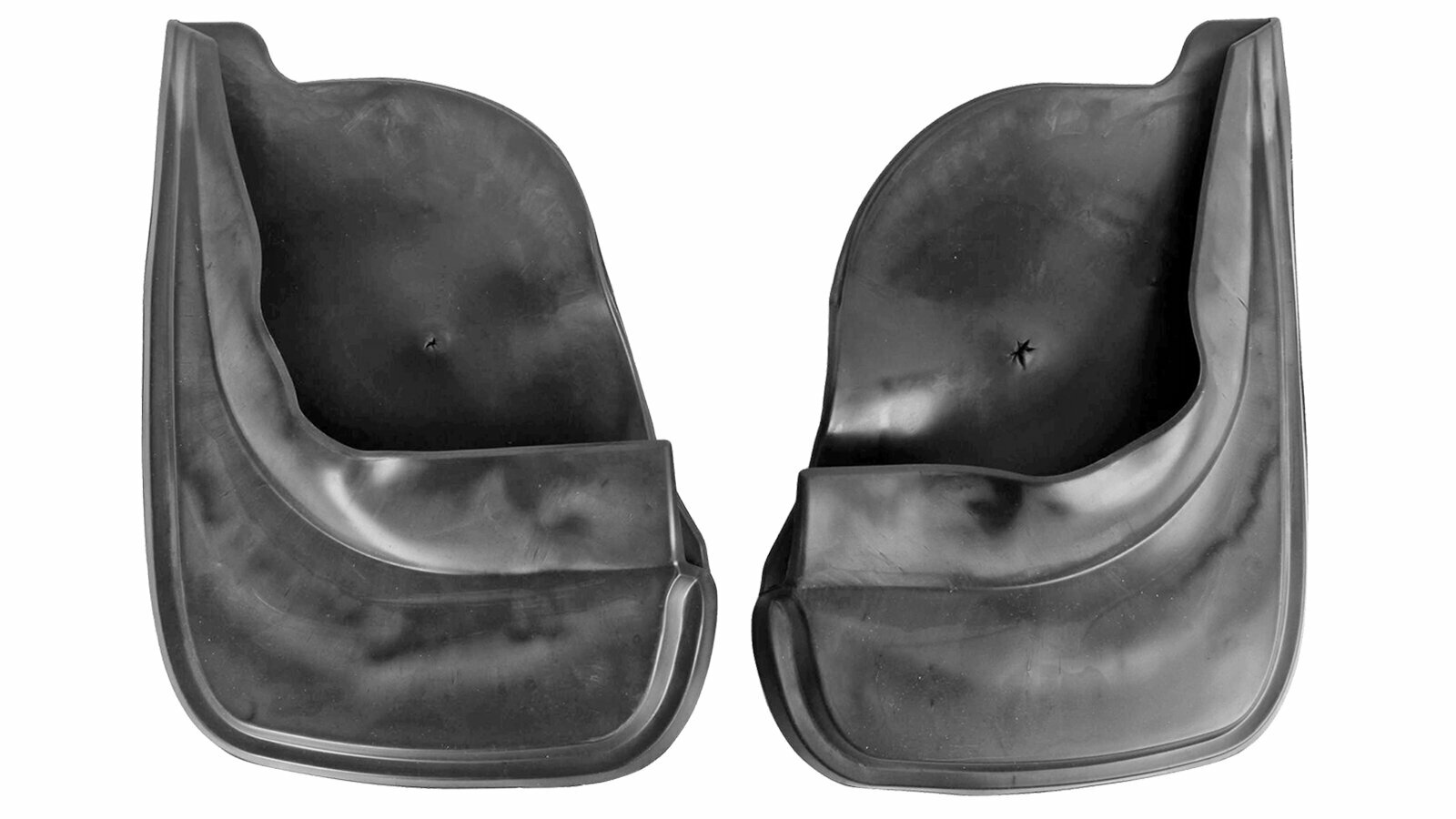 Фартук колеса универсальный черный