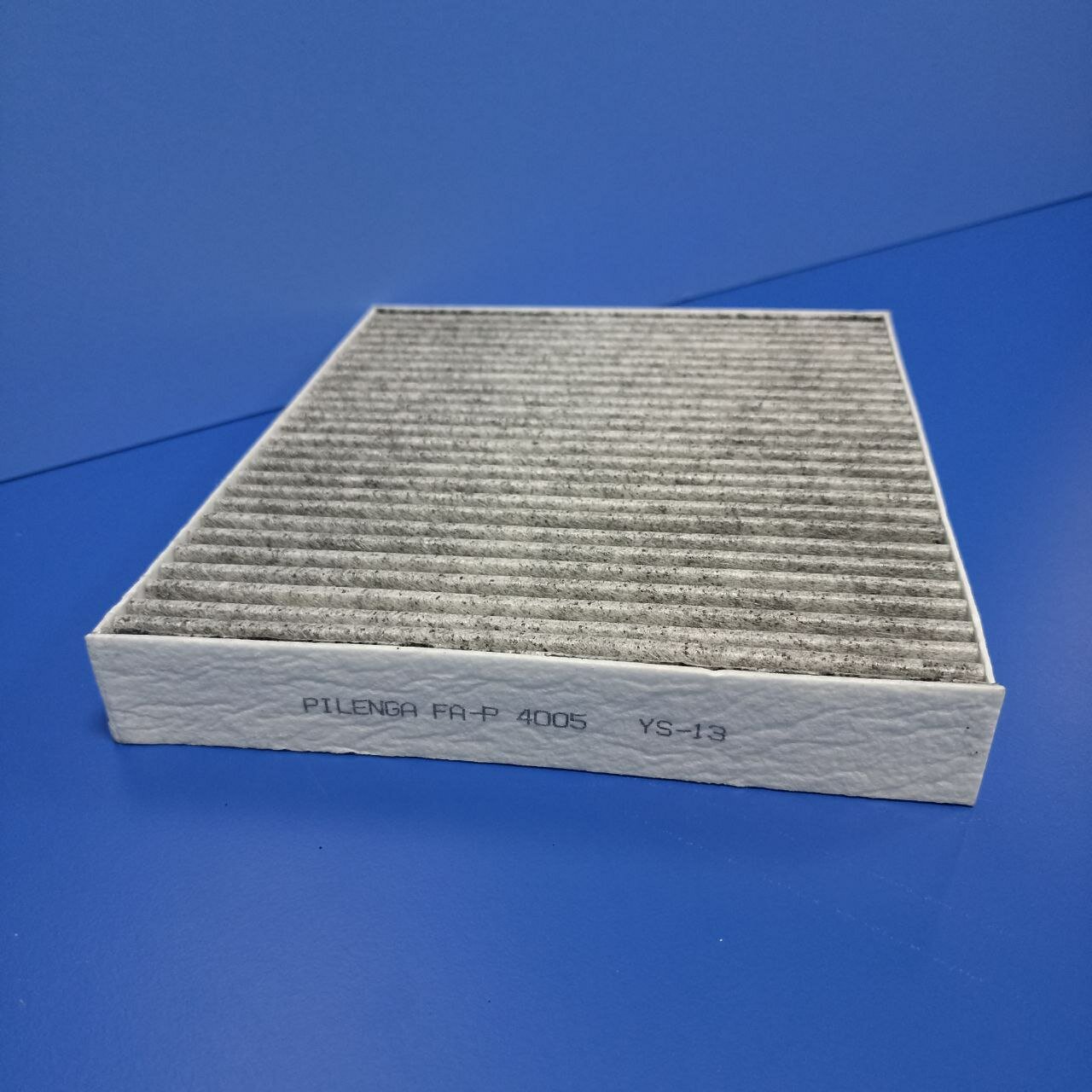 Фильтр салона "PILENGA" для автомобилей ГАЗель-Next, Ford Focus II, Focus III, Chevrolet Cruze, Volvo угольный