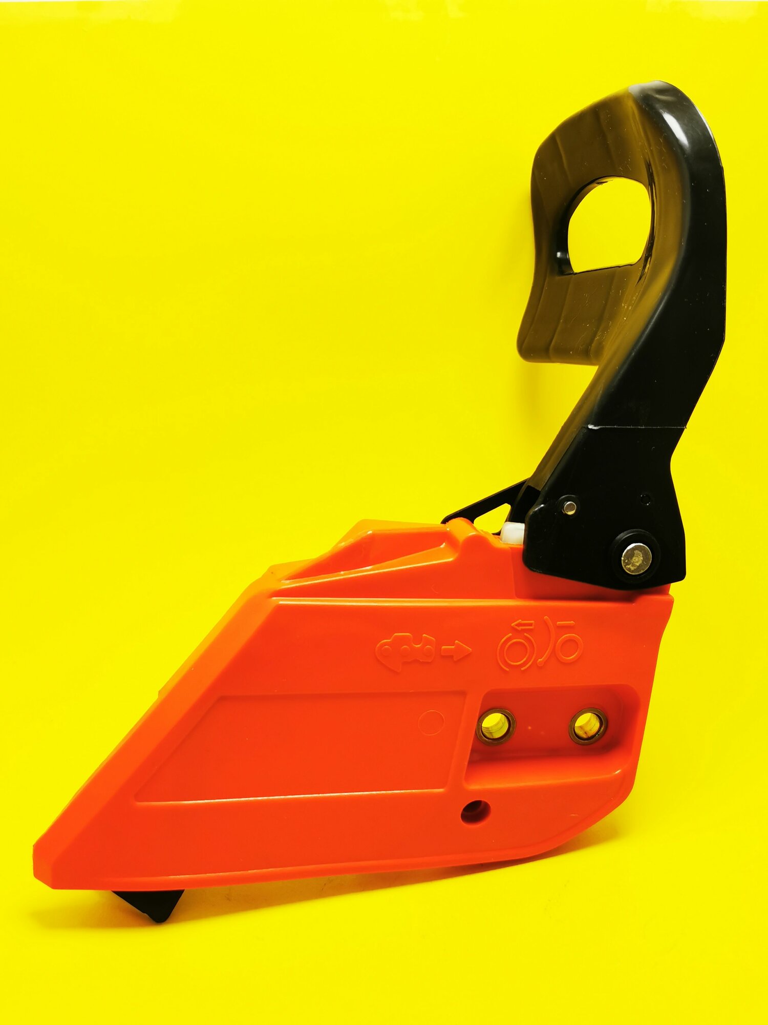 Крышка шины в сборе бензопил Champion 55, 250, 251, 256, 350, 362 (IGP) 1800031