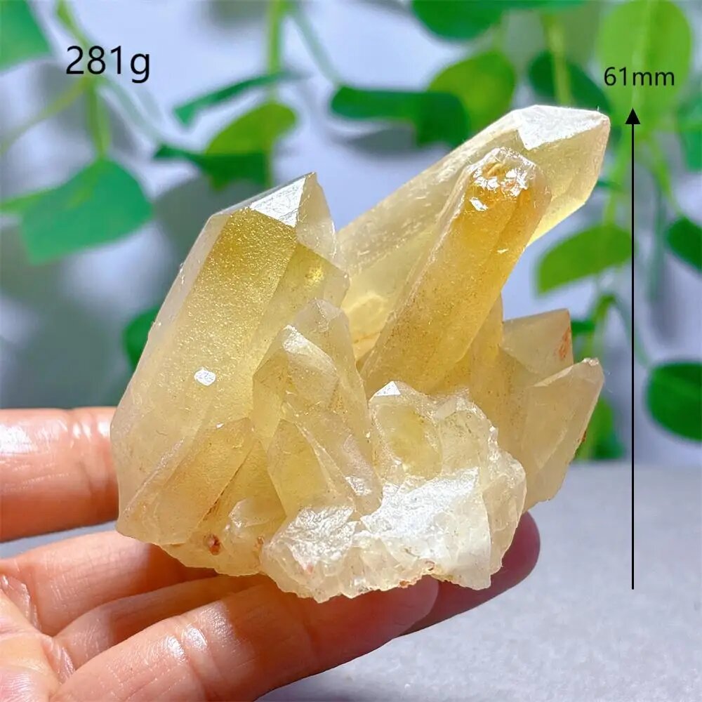 Натуральный цитриновый кристалл, Светло-желтый