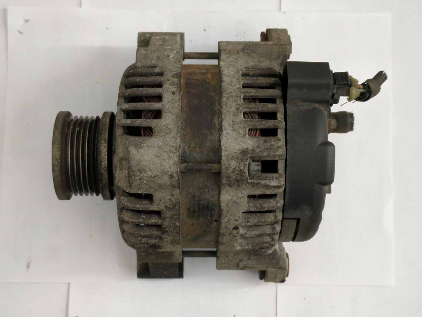 Генератор Opel Astra J Б/У