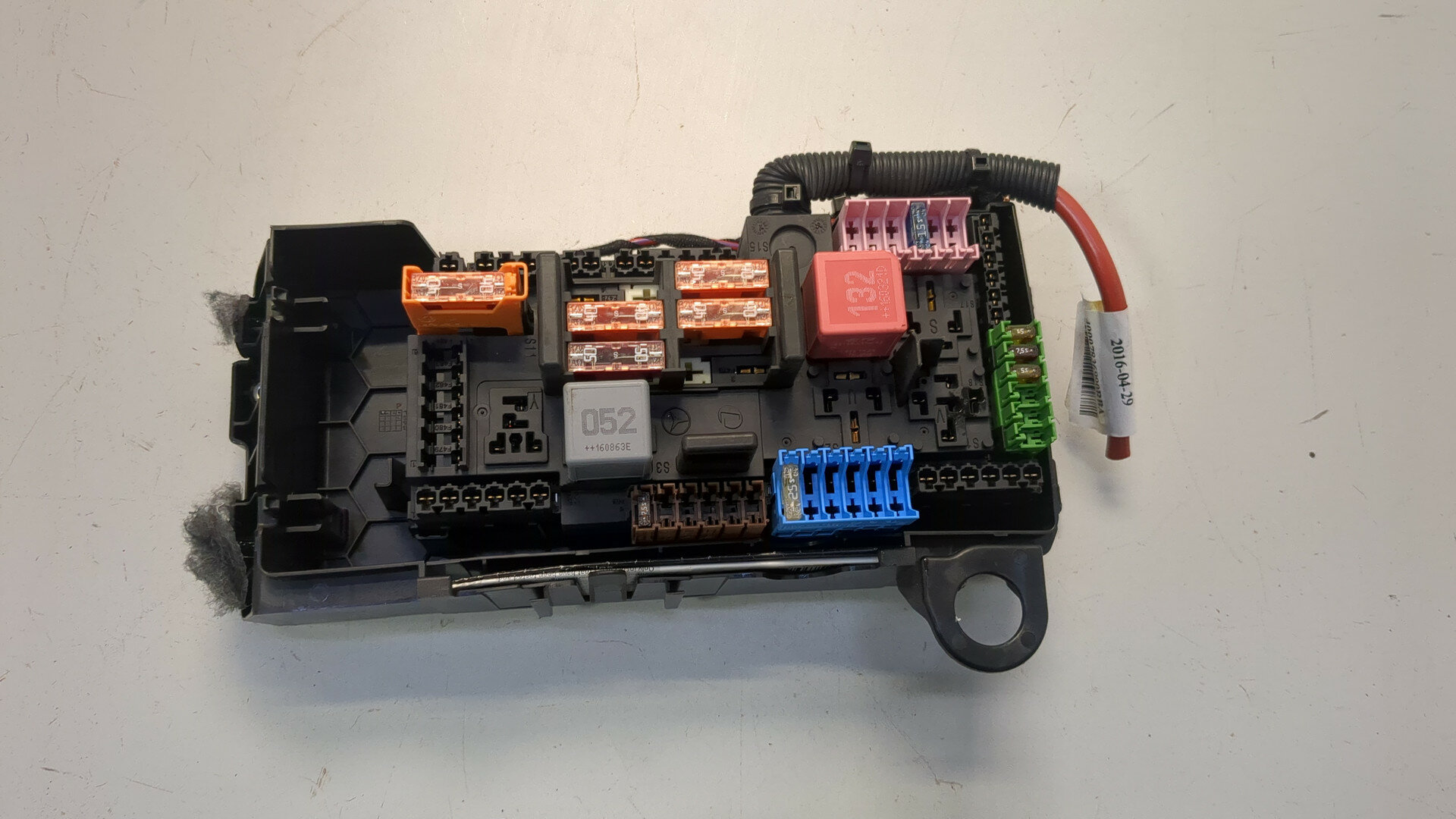 Блок предохранителей Mercedes E W213 Б/У