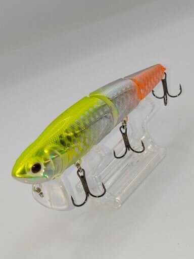 Воблер Jackall Mikey 115mm, 20.5g, плавающий, свимбейт, для ловли хищника