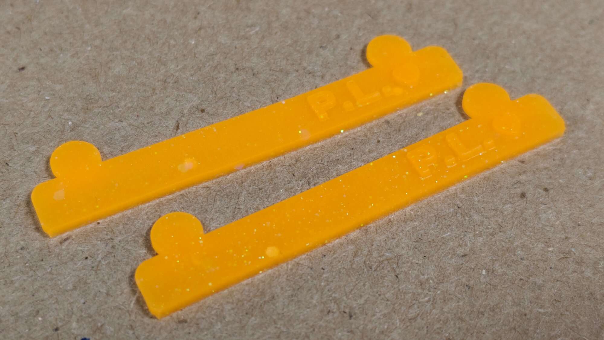 Компенсаторы для ресниц Perfect Line при ламинировании и завивке. Многоразовые. Силиконовые (1 пара, валики).