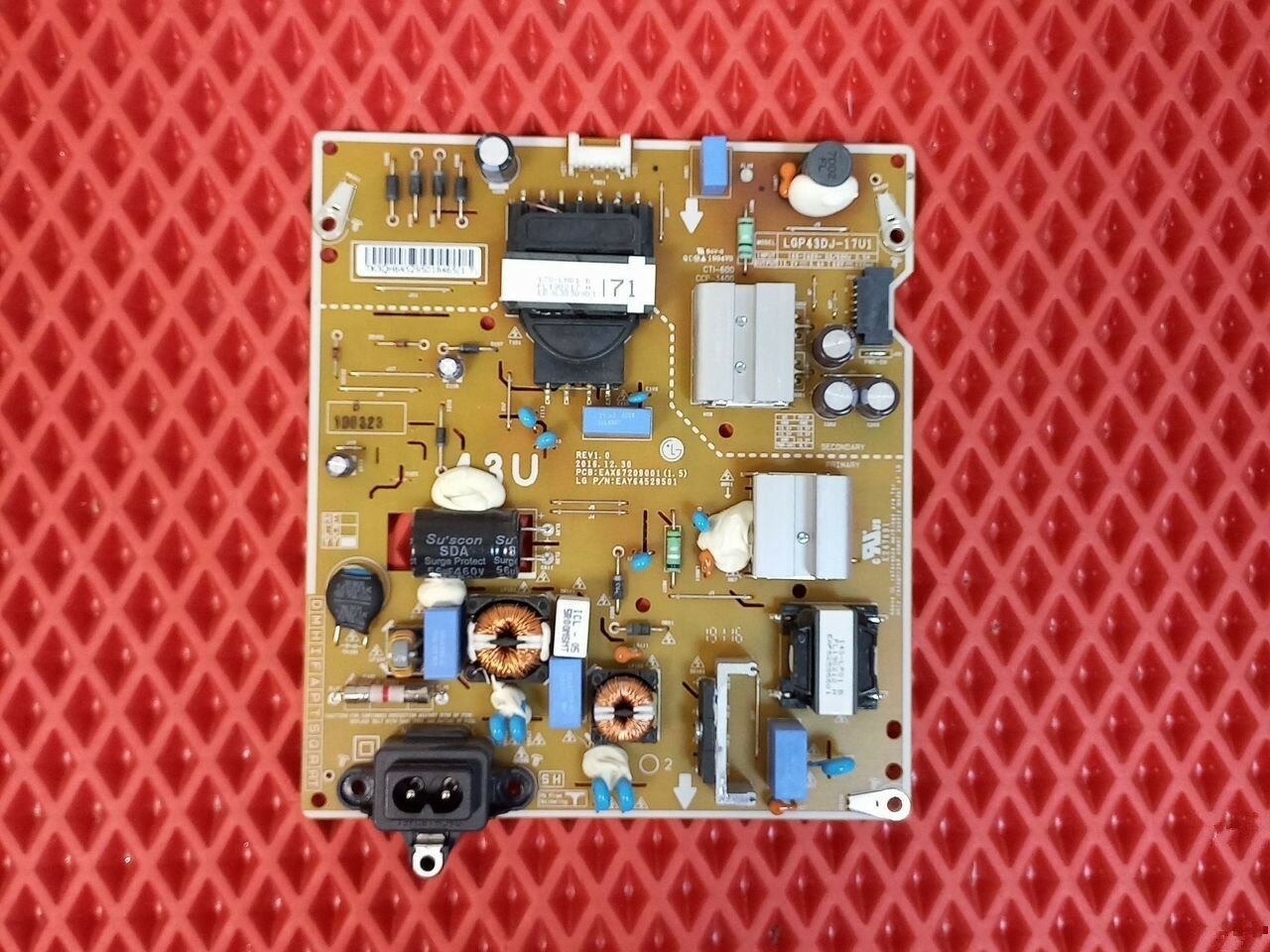 Блок питания (PSU) EAX67209001 (1.5) для телевизора LG 43UK6200PLA-DG22 в надёжной упаковке