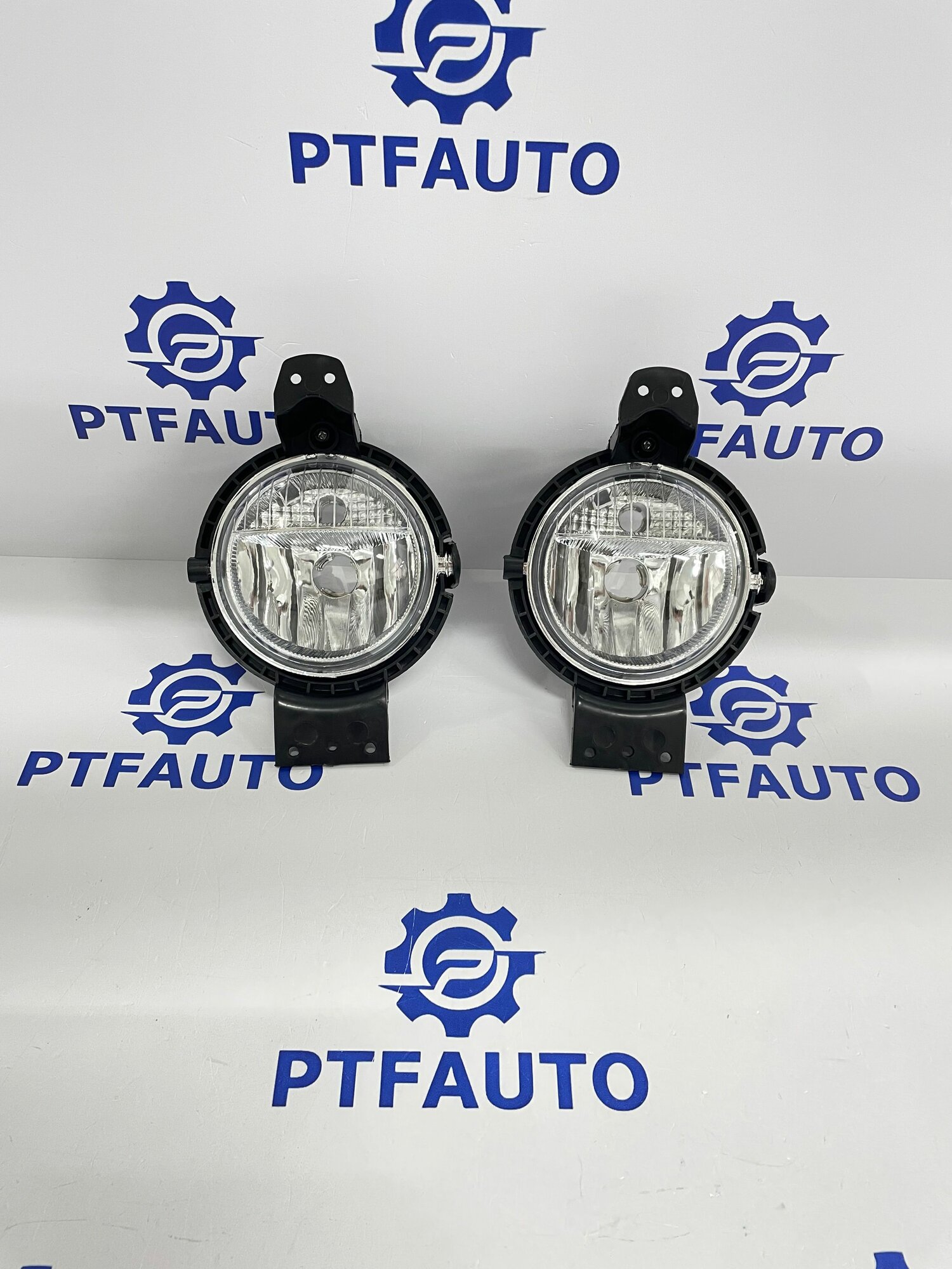 Противотуманные фары на Mini Cooper R60/R61