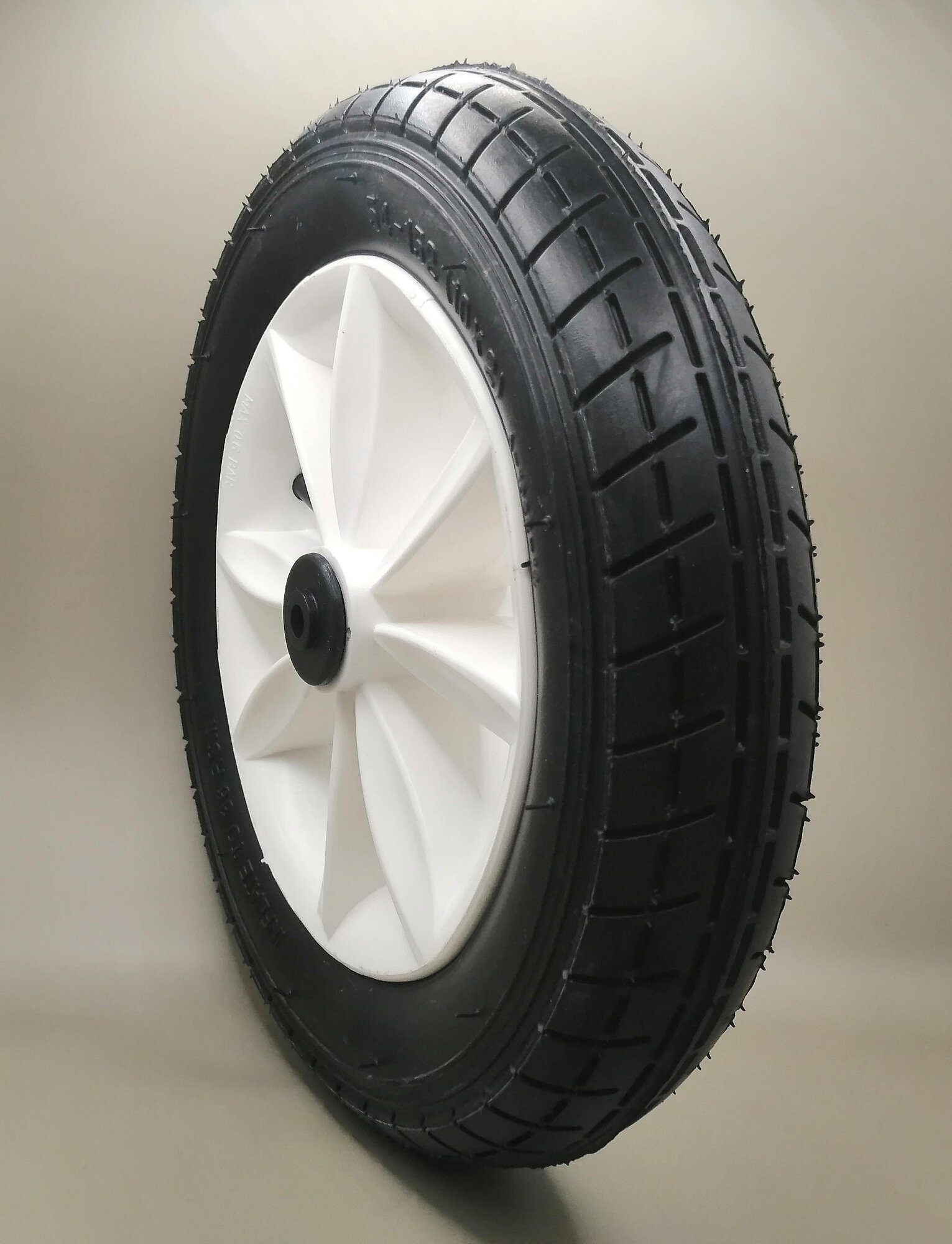 Колесо 10 дюймов надувное № 106 для детской коляски (54-152) 10х2,0