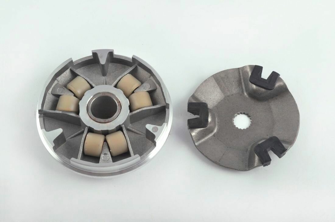 Вариатор в сборе Yamaha, для скутера Yamaha Jog 50, шлиц d-13 мм, арт. 39002468