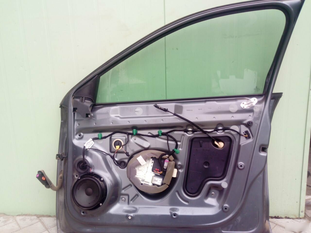 Замок двери для Фольксваген Джетта 6 VW Jetta VW 5K1837016B