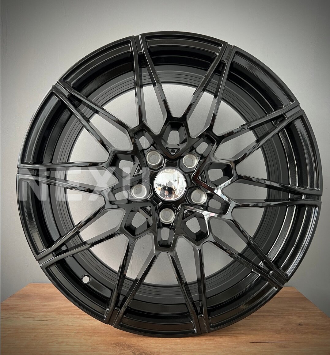 Диски литые комплект (4 штуки) BMW Style XF022, R19, 8.5J, PCD5x120, ET30, DIA72,56, Black