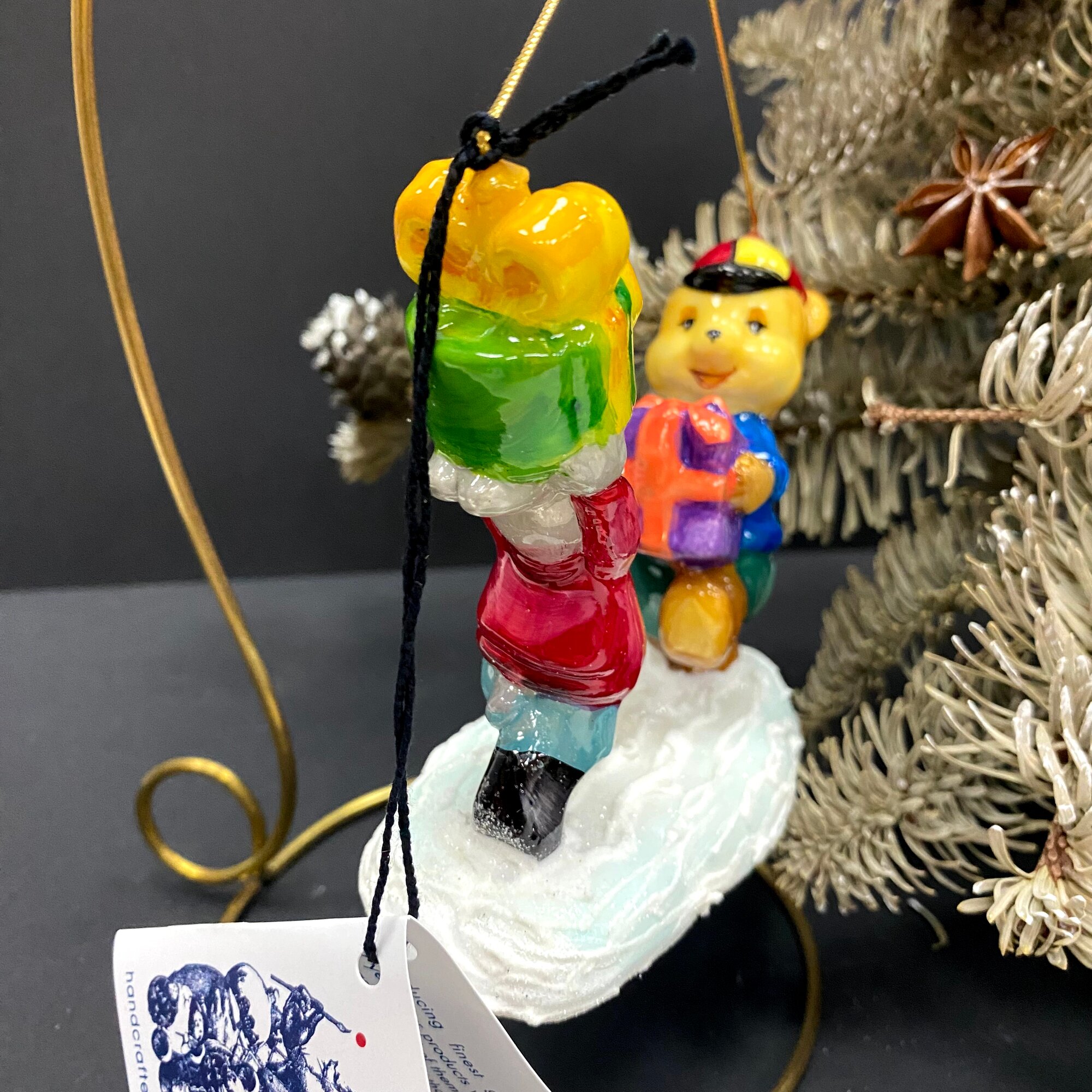 Елочная игрушка Komozja Family Мишка и заяц с подарками 10см стекло