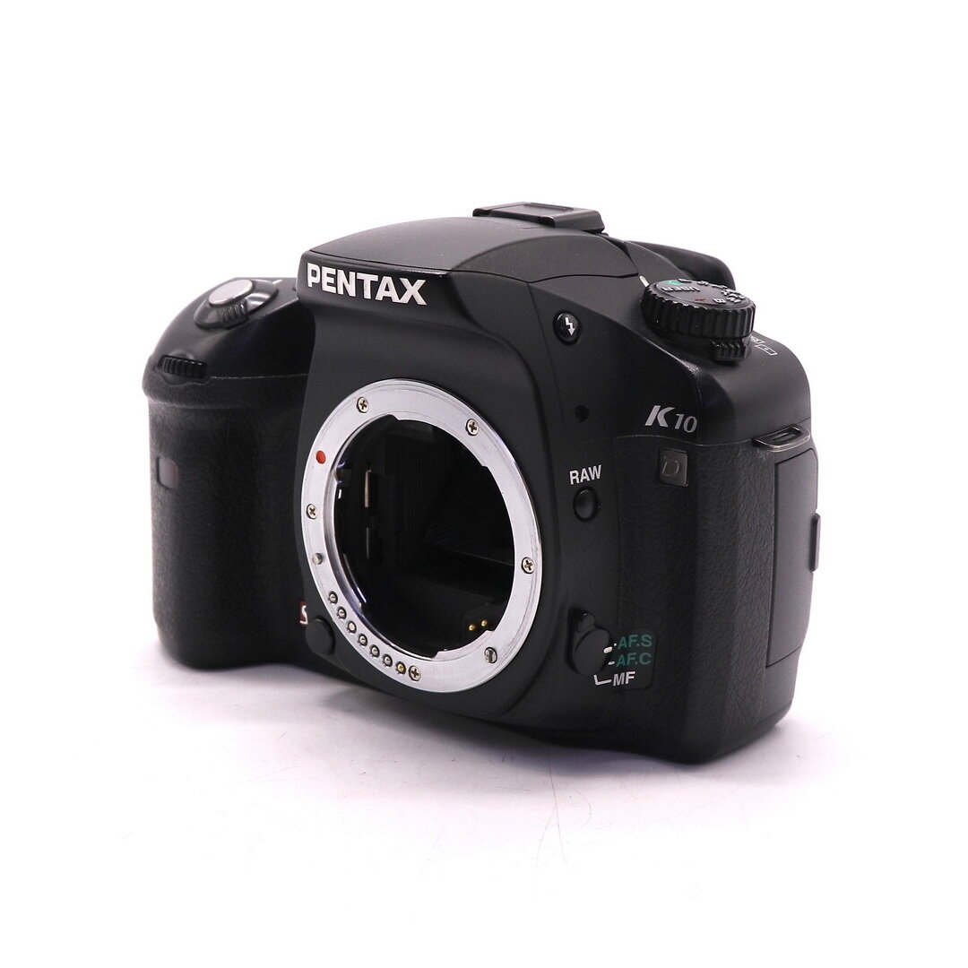 Камера Pentax K10D body (пробег 19715 кадров)
