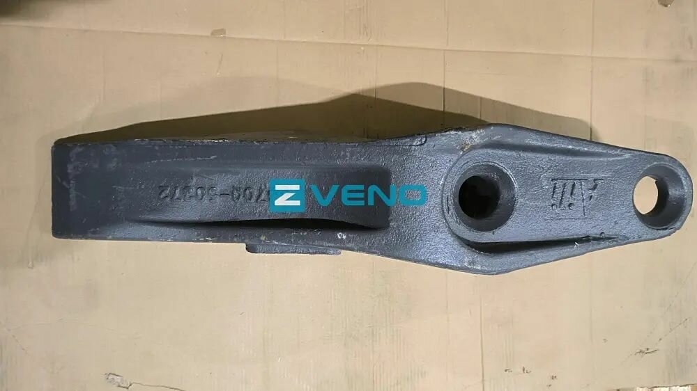 Зуб ковша центральный 56700-50372 (48мм) Aili для погрузчиков HITACHI LX190/LX230/ZW310