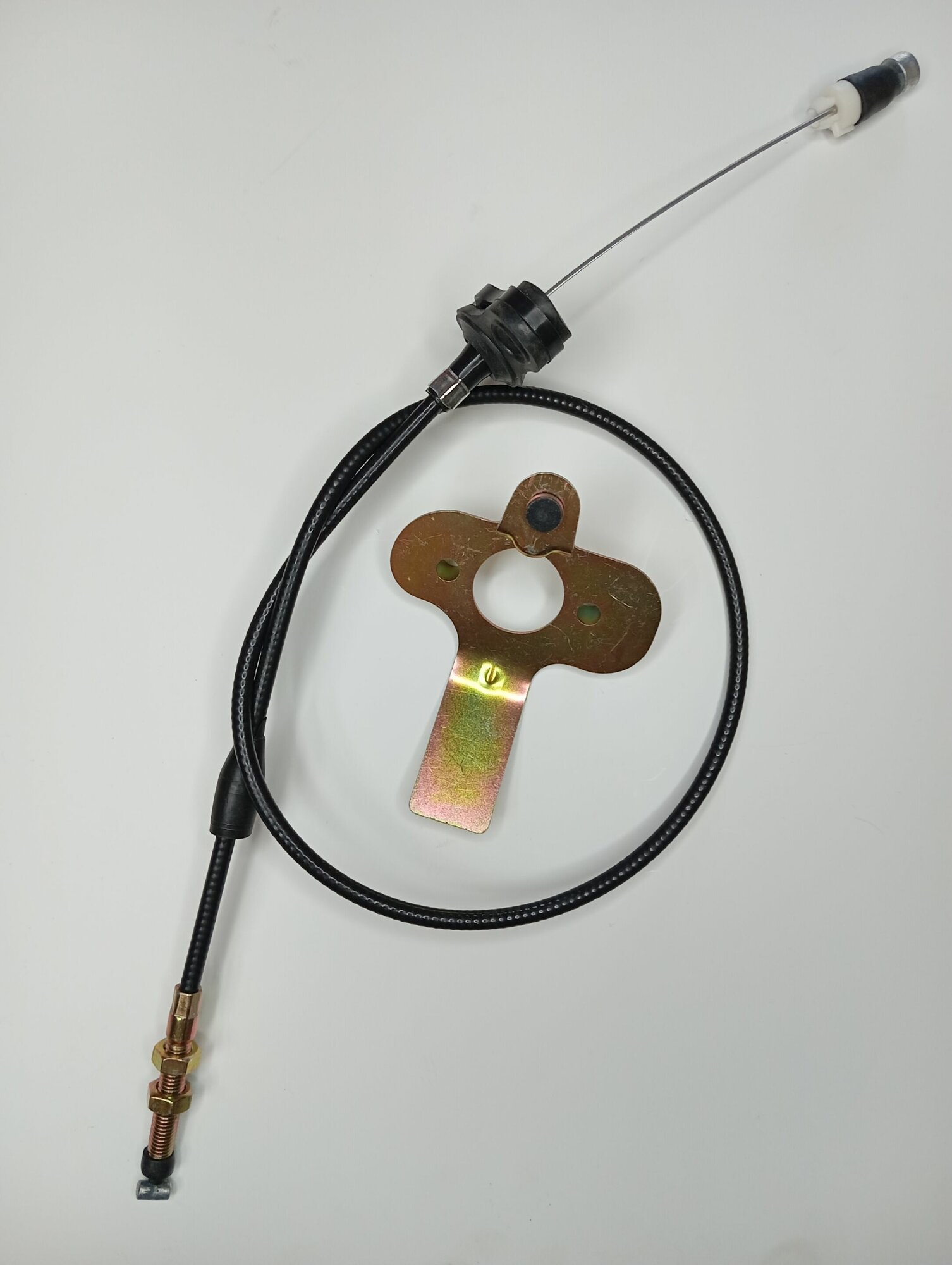 Трос газа Geely Emgrand EC7 [1.8 16V CVT хетчбэк] 1064001173